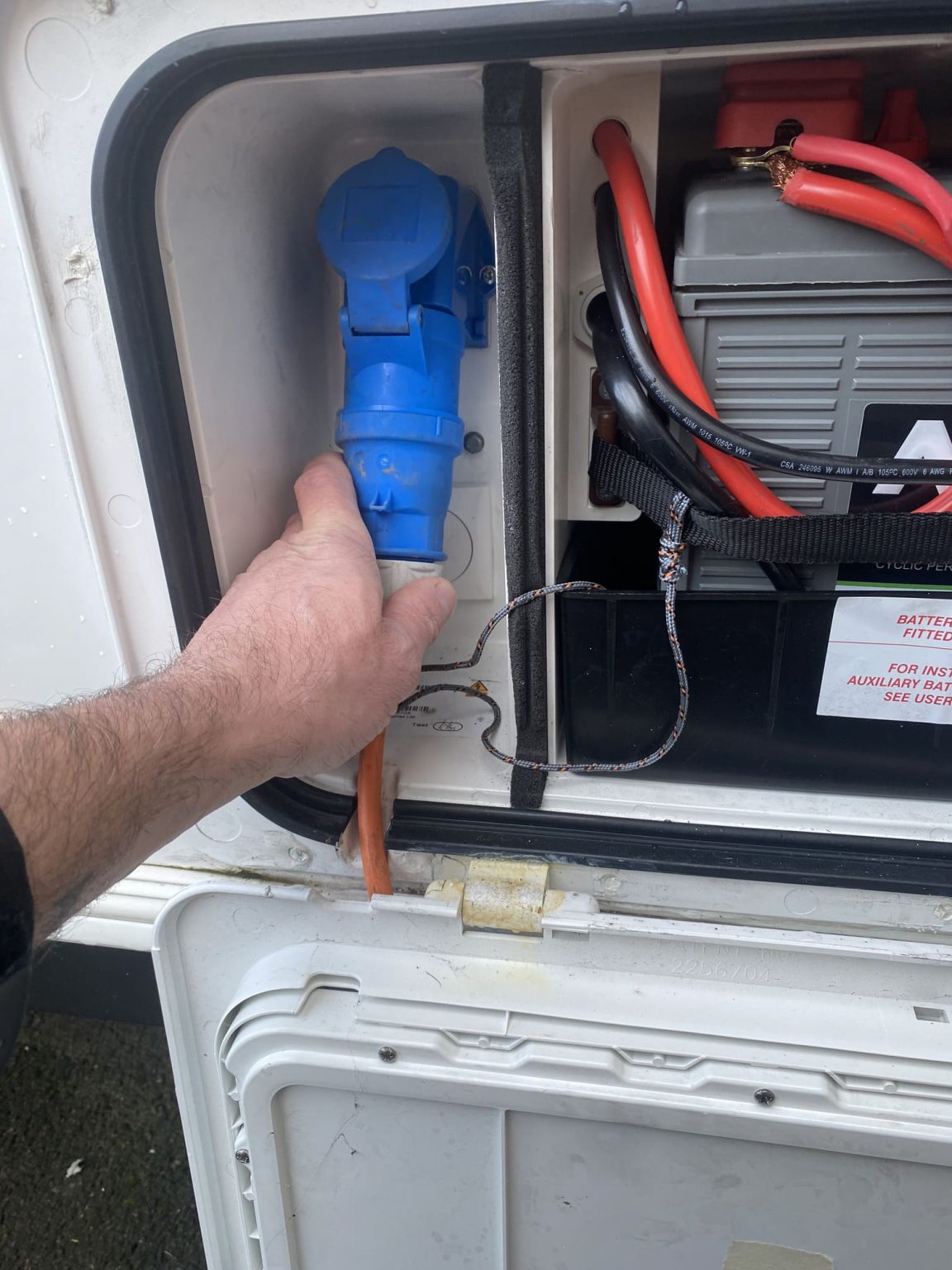 How To Set Up A Caravan On Site – caraman.co.uk